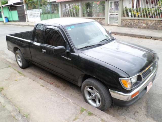 Toyota tacoma 95, ext.cab, 4x2, gasolina, automatico. en Guanacaste ...