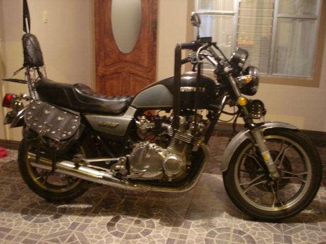 Moto pandillera suzuki gs750t en muy buen estado!! en Cartago - Autos ...