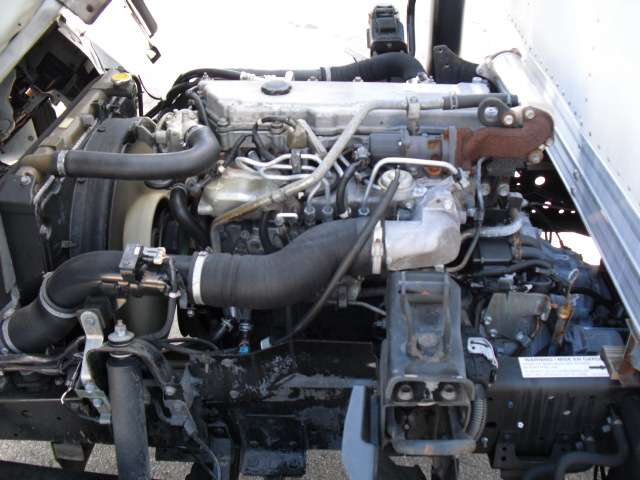 2005 isuzu npr camion con caja seca en San José - Camiones | 77323
